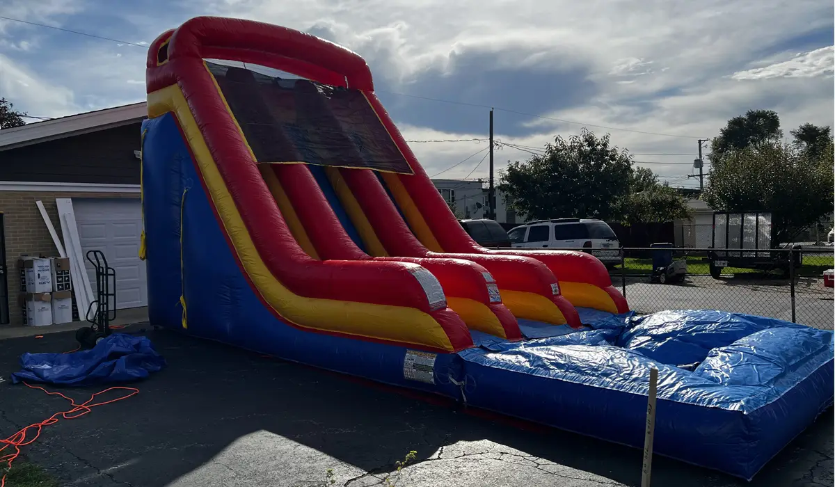 Epic Outdoor Parties: Chicago’s Best Tent & Jumpy House Rentals