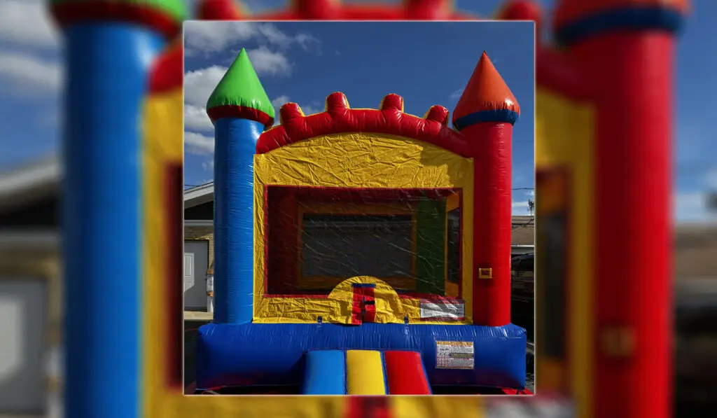Plan A Bouncy Bash With Chicago Castle Rentals